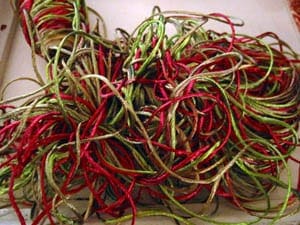 How To Avoid Tangling Yarn When Knitting Two-at-a-Time | KnitFreedom