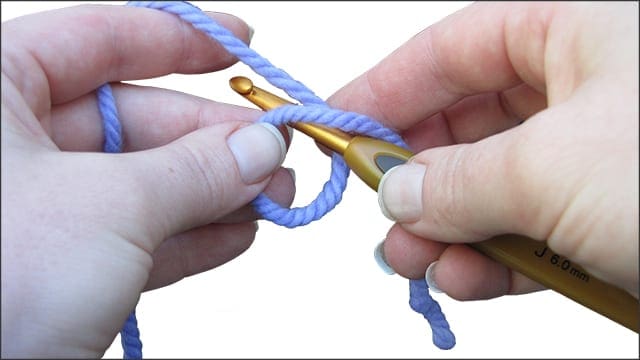 Emily Ocker's Circular Cast-On - KnitFreedom Video Tutorial